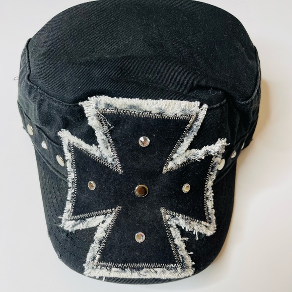 Cowgirl Soule | Accessories | Nwot Cowgirl Soule Black Double Celtic ...
